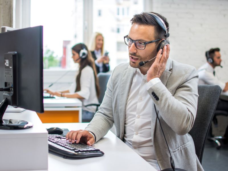 Como Ter Número 0800: Saiba Como Adquirir De Forma Simples